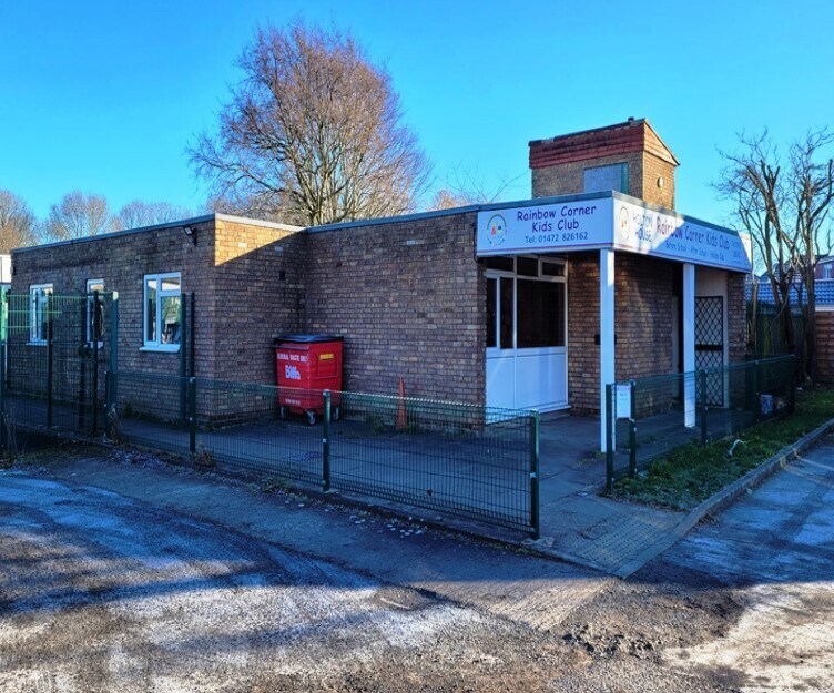 59 Church Ln, Grimsby, DN36 5AQ | LoopNet
