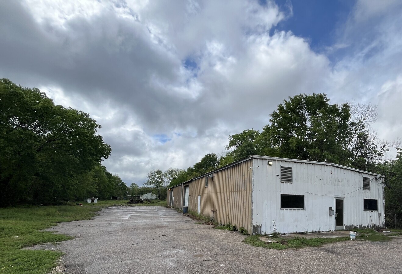 11901 Vickery St, Houston, TX 77039 | LoopNet 11901 Vickery St, Houston, TX 77039 | LoopNet