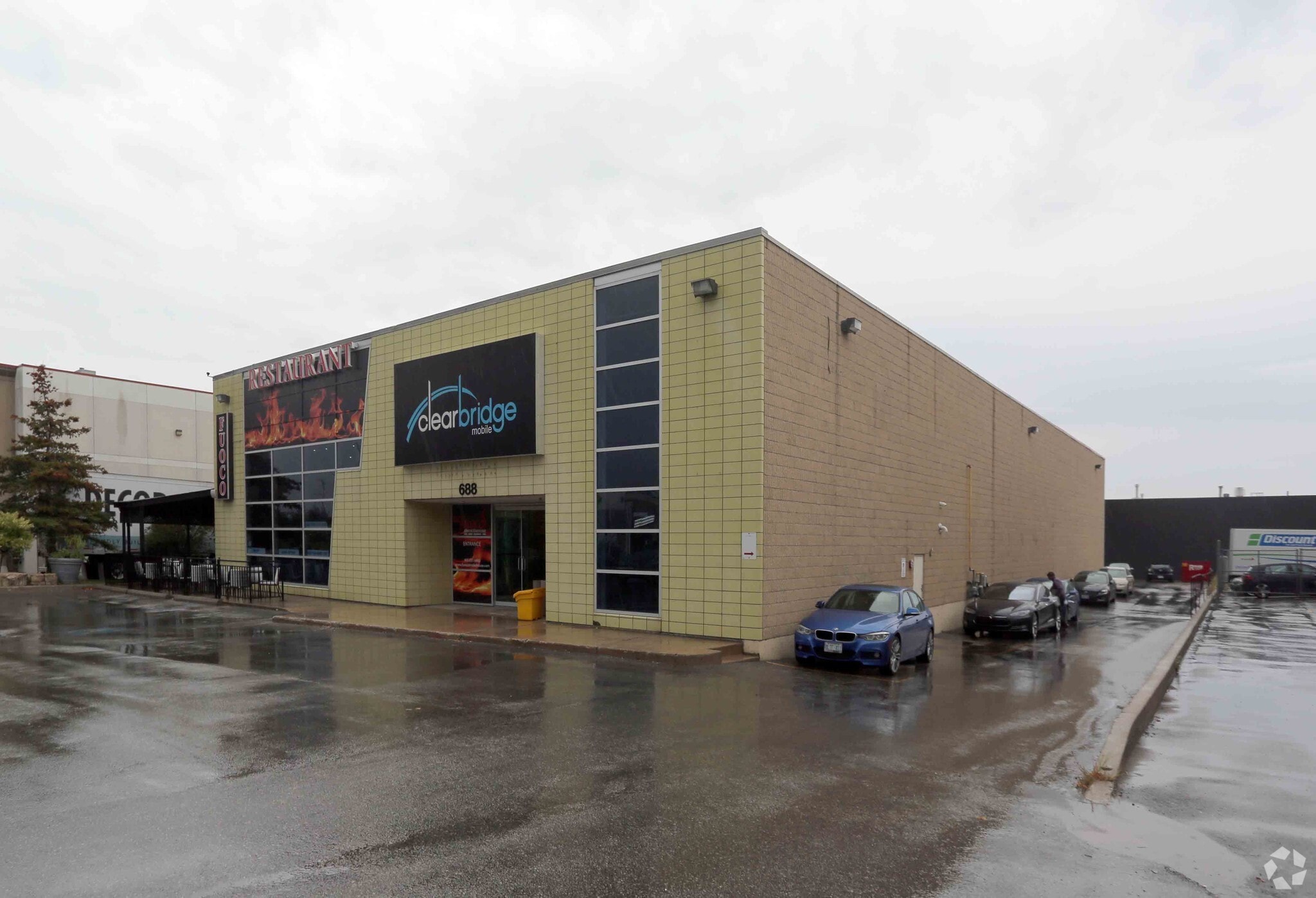 688-chrislea-rd-vaughan-on-l4l-8k9-loopnet