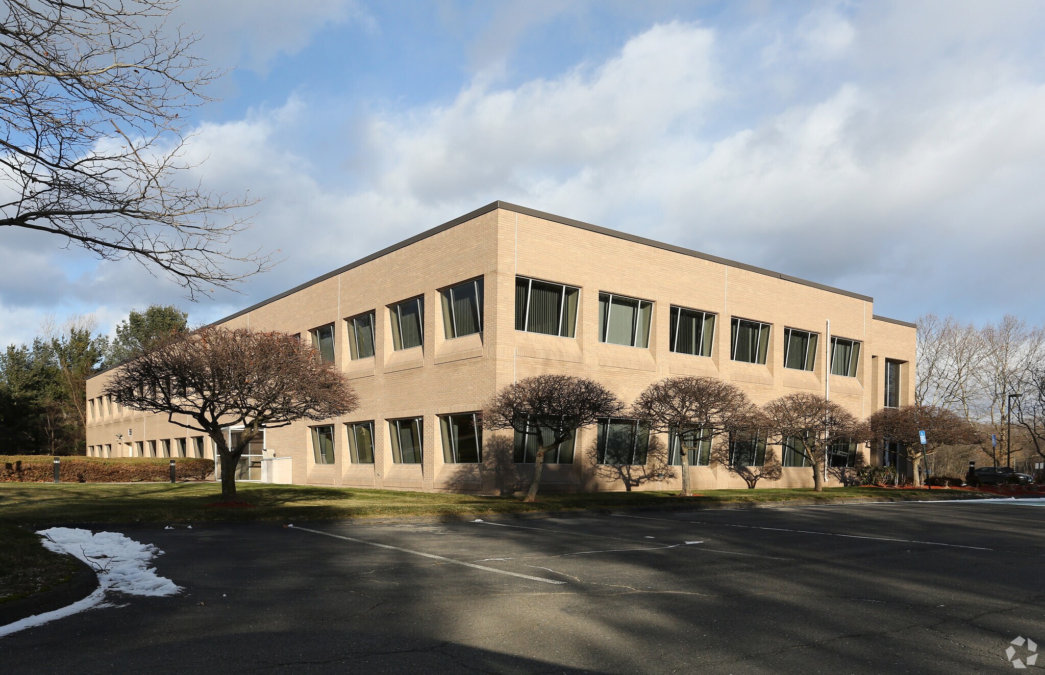 7 McKee Pl, Cheshire, CT 06410 - Office for Lease | LoopNet