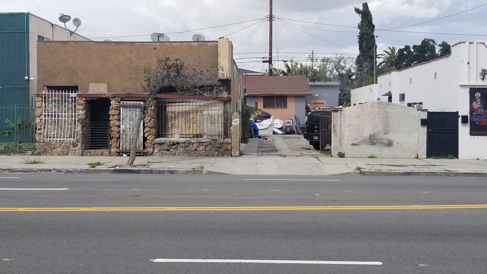 1655 W Florence Ave, Los Angeles, CA 90047 | LoopNet