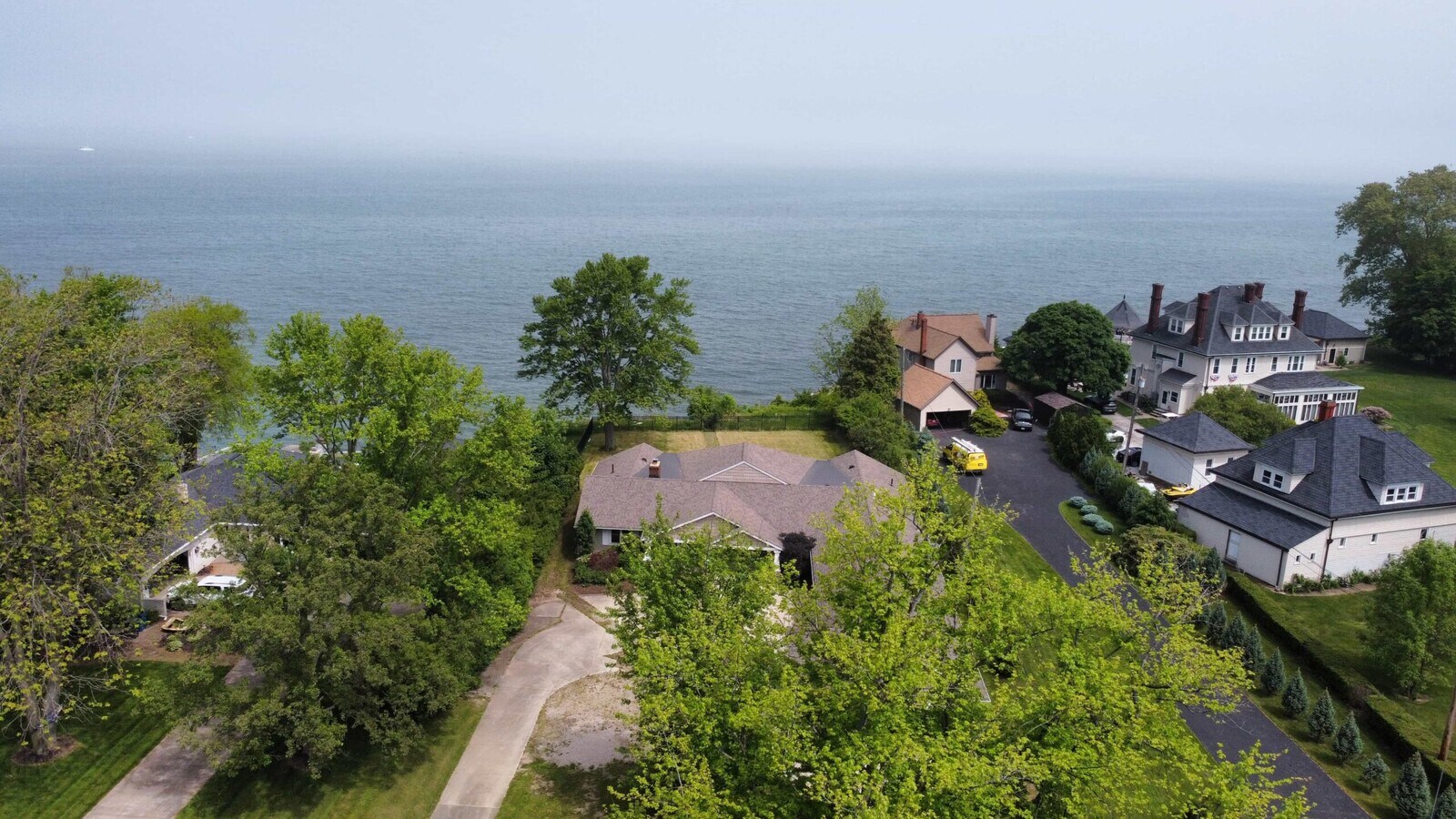 3875 E Lake Rd, Sheffield Lake, OH 44054 | LoopNet