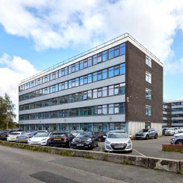 30 Trinity Rd, Bootle, MSY L20 3NJ - Magdalen House | LoopNet