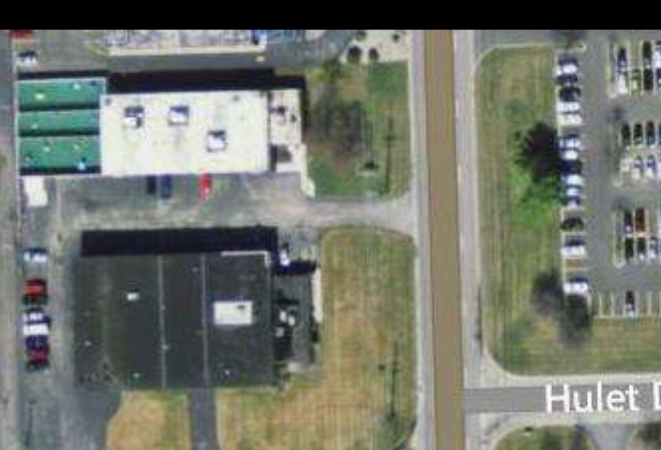 Hulet Dr, Bloomfield Hills, MI 48302 | LoopNet