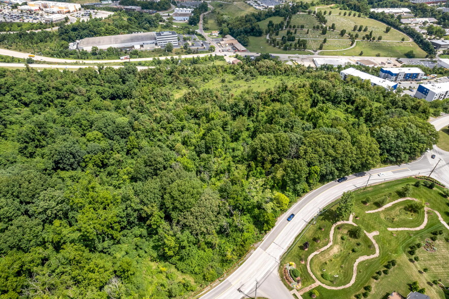 Ridge Rd, Pittsburgh, PA 15205 - 5.03 Acres | LoopNet Ridge Rd, Pittsburgh, PA 15205 - 5.03 Acres | LoopNet