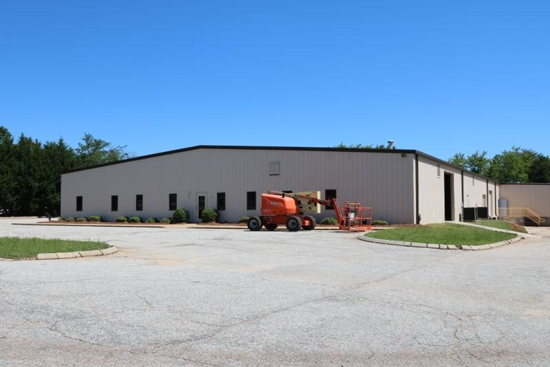 2172 River Rd, Greer, SC 29650 | LoopNet