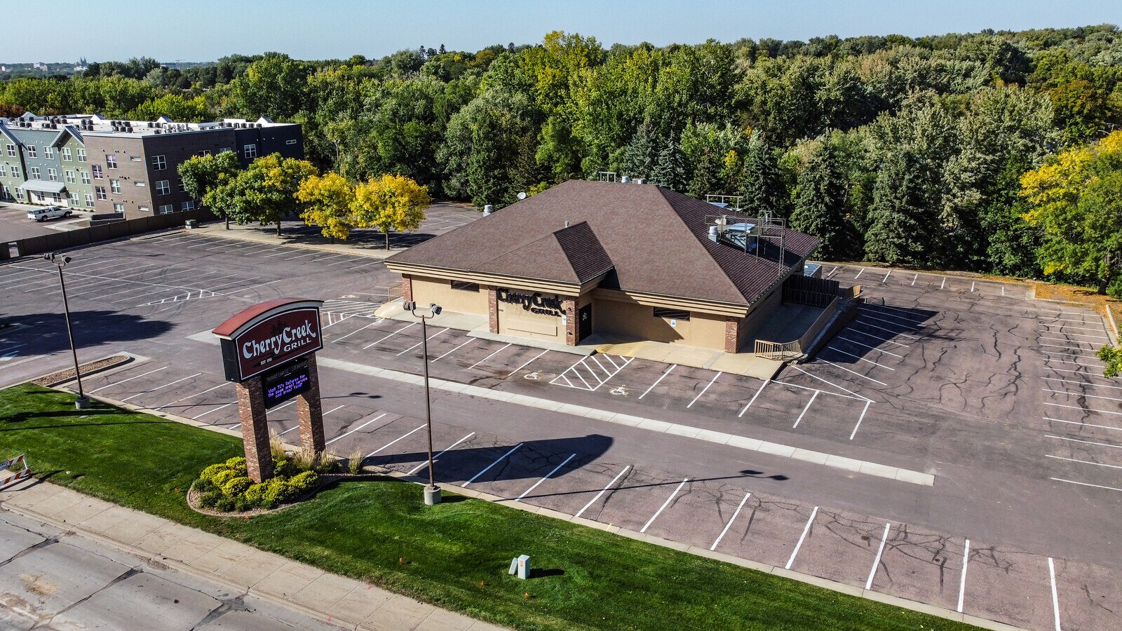 3104 E 26th St, Sioux Falls, SD 57103 | LoopNet