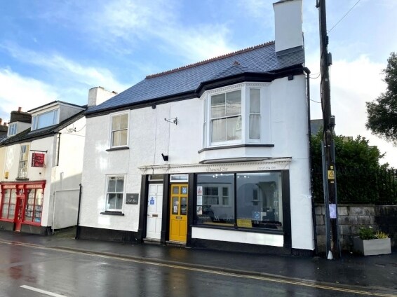 33-34 Fore St, Chudleigh, TQ13 0HX | LoopNet