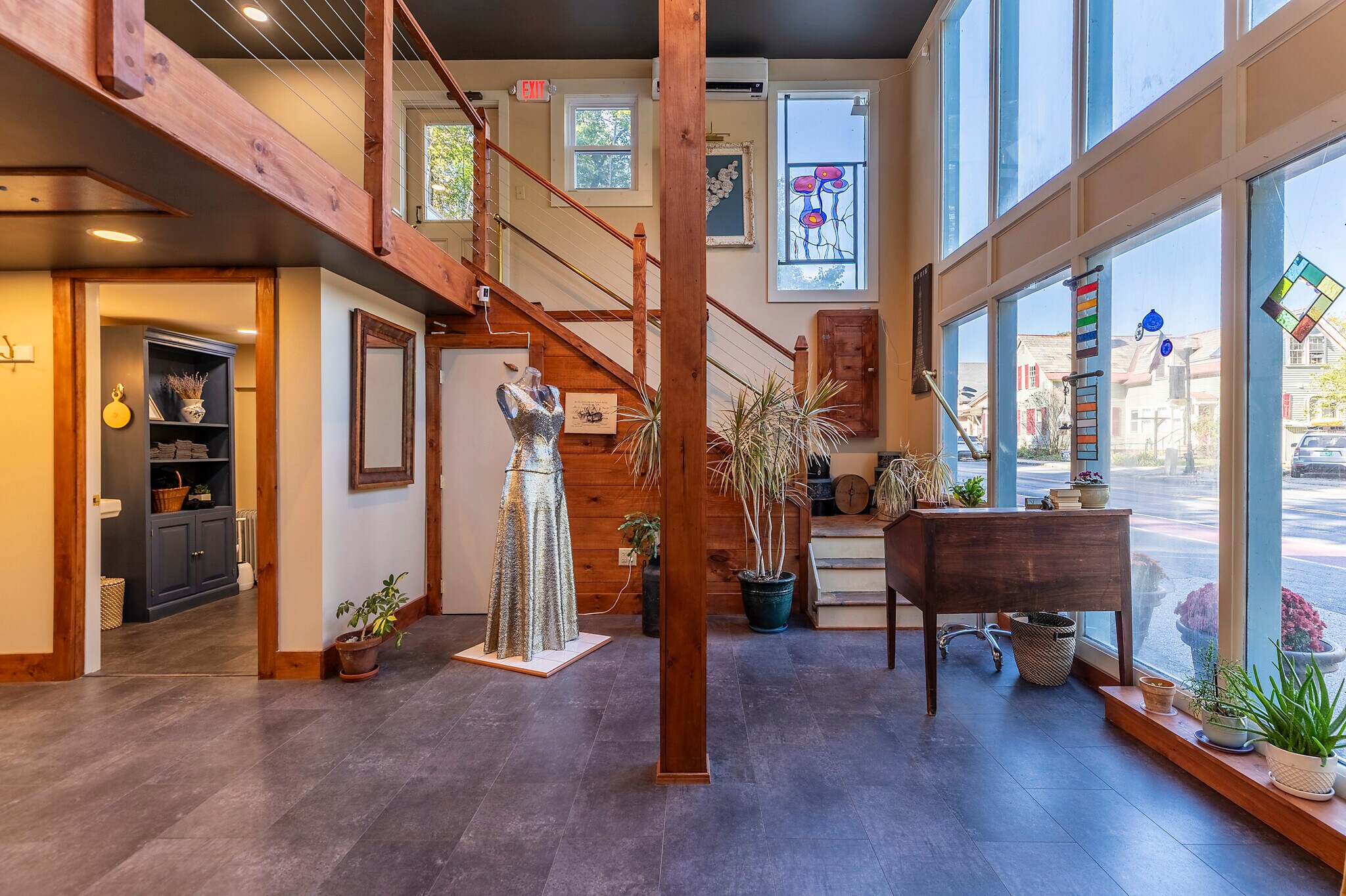 92 Rockingham St, Bellows Falls, VT 05101 - Studio 92 | LoopNet