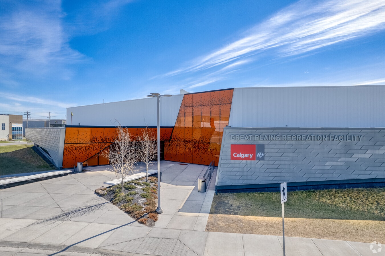 5749 76th Ave SE, Calgary, AB T2C 4S9 | LoopNet