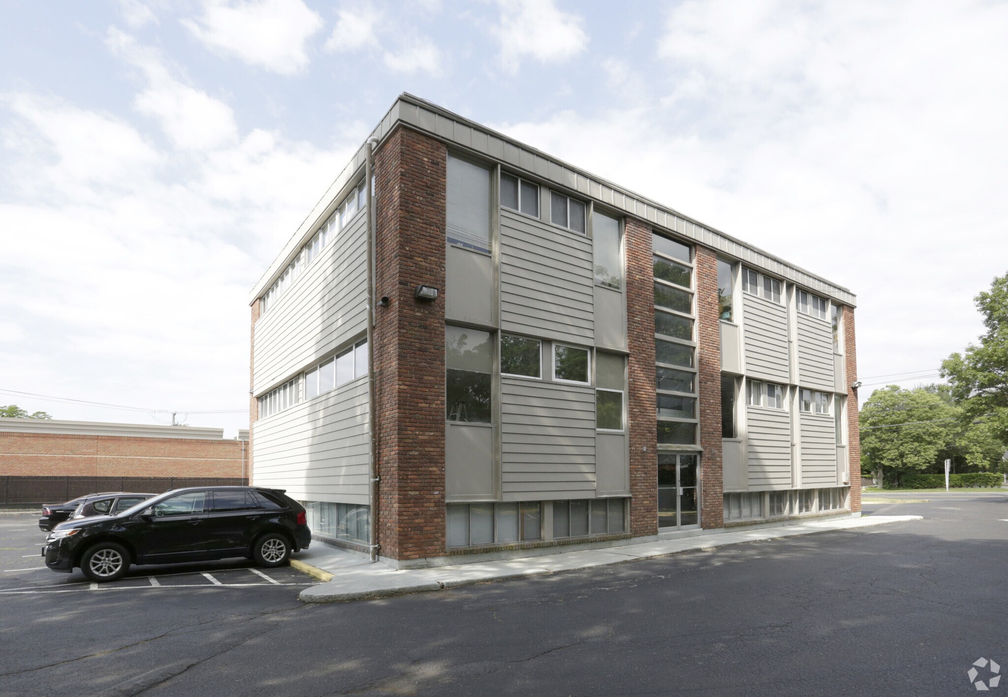 67 Harned Rd, Commack, NY 11725 - The Bel Air Building | LoopNet