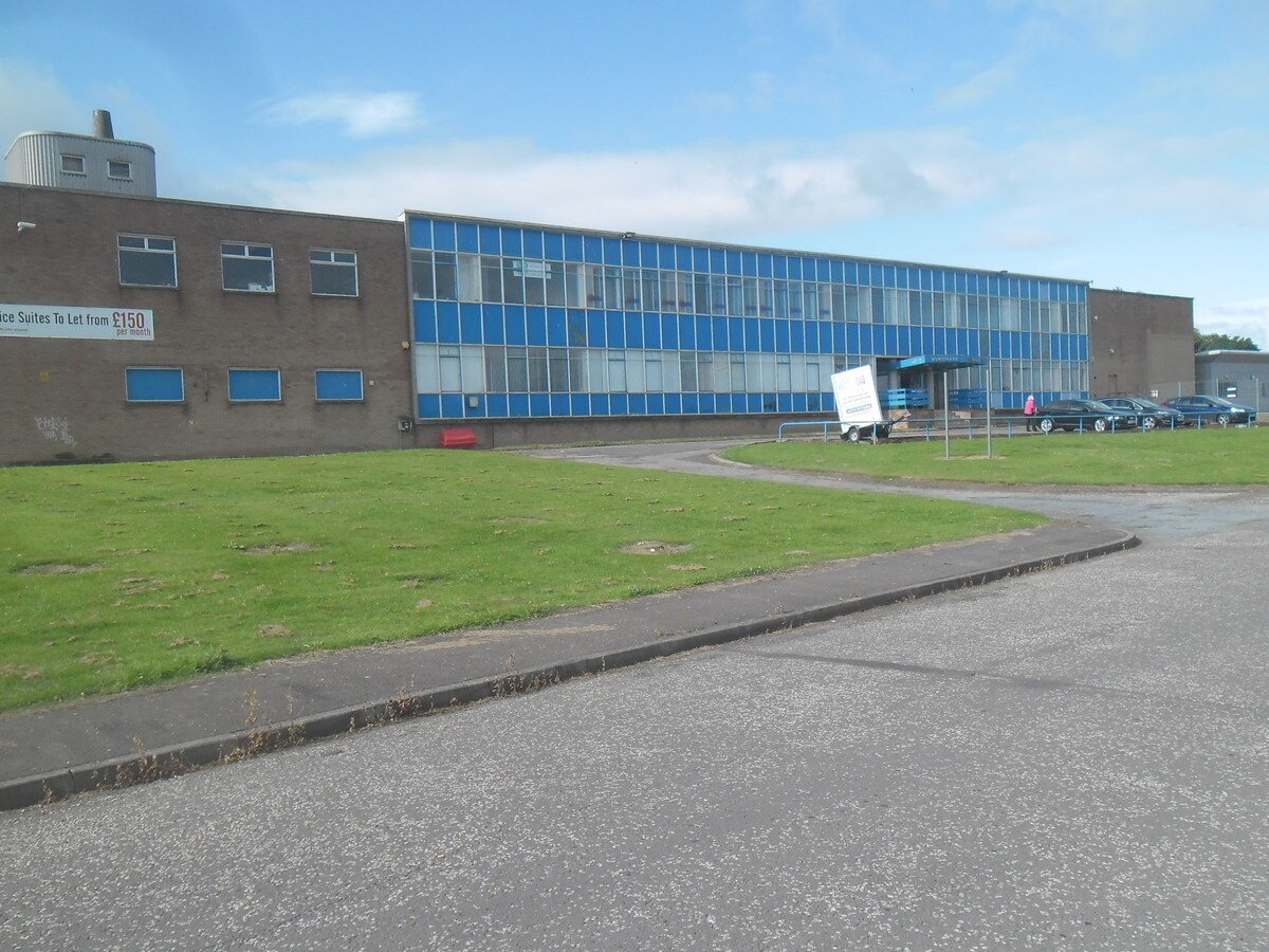 Kilspindie Rd, Dundee, DD2 3PW | LoopNet