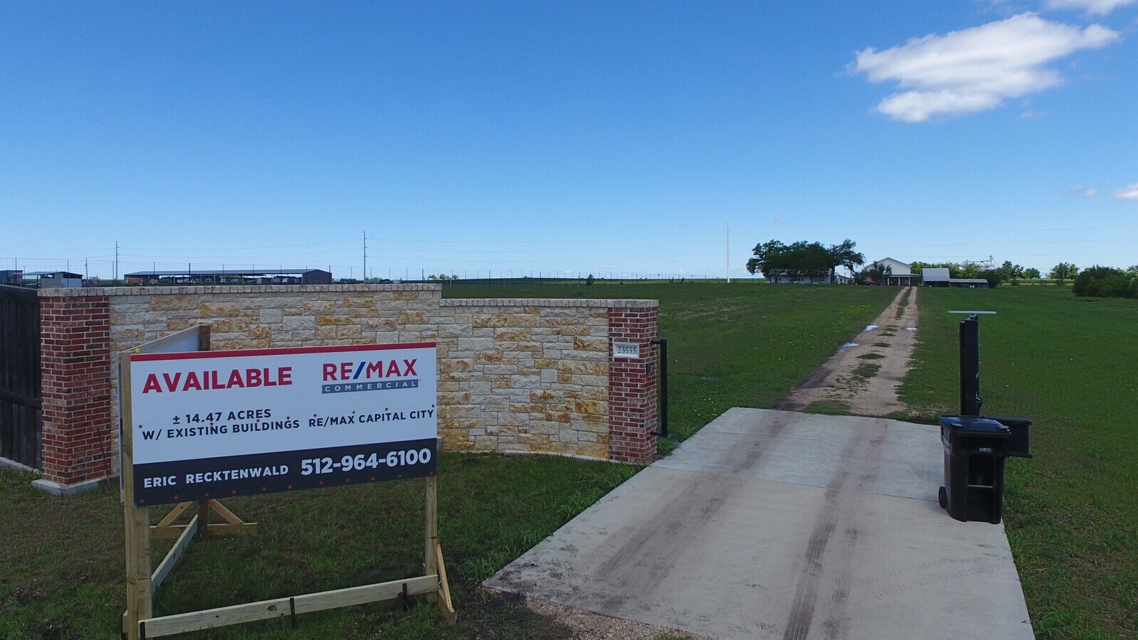 23555 US Highway 79, Taylor, TX 76574 | LoopNet