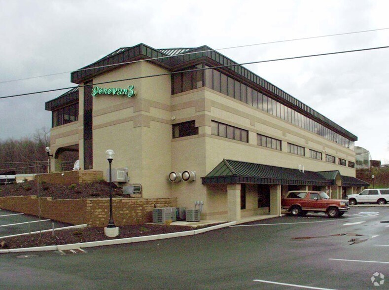 3055 Washington Rd, Mcmurray, PA 15317 - Amici Place | LoopNet