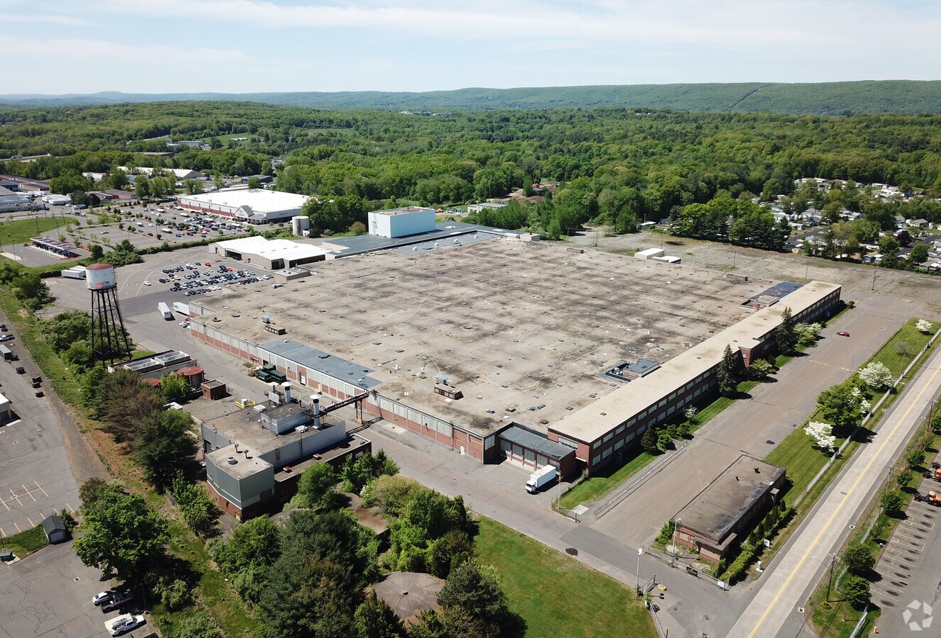 75 Aircraft Rd, Southington, CT 06489 | LoopNet