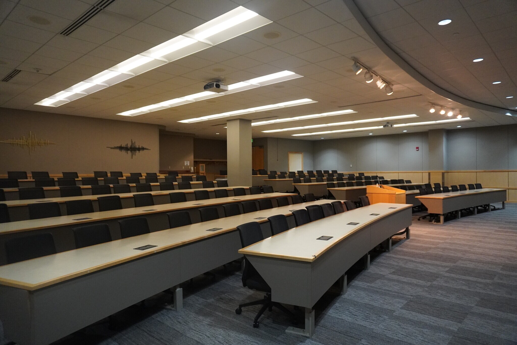 525 Junction Rd, Madison, WI 53717 - Office for Lease | LoopNet