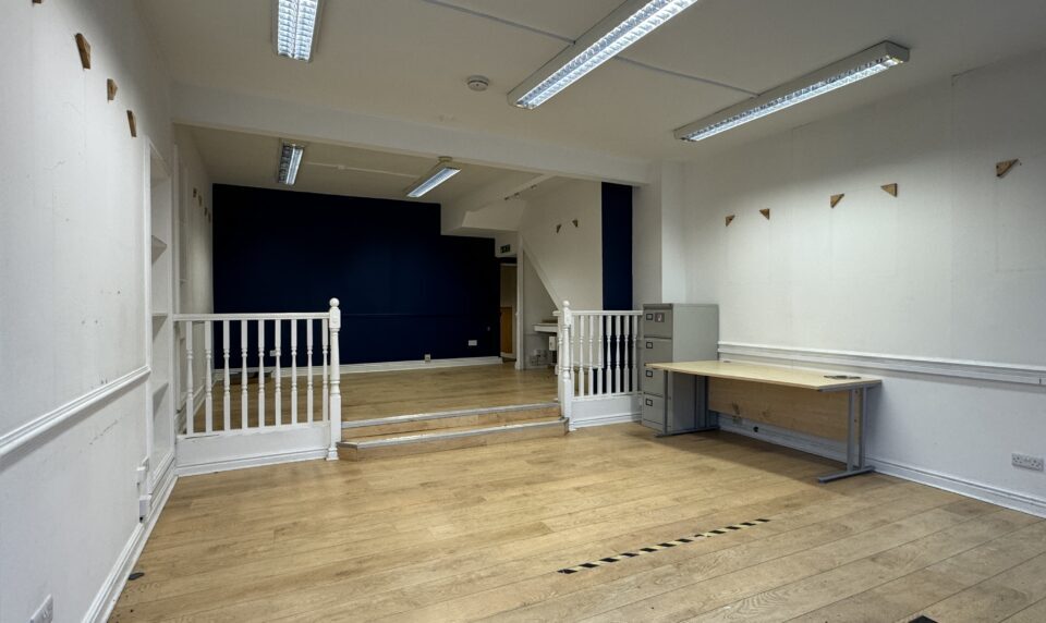 110 Queen St, Newton Abbot, TQ12 2EU - Retail for Lease | LoopNet