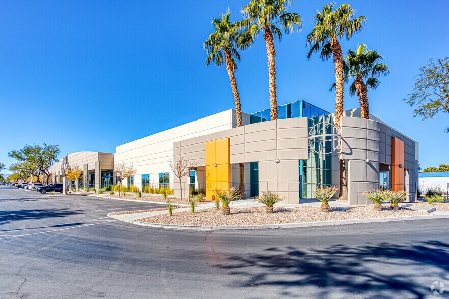 680 Pilot Rd, Las Vegas, NV 89119 | LoopNet