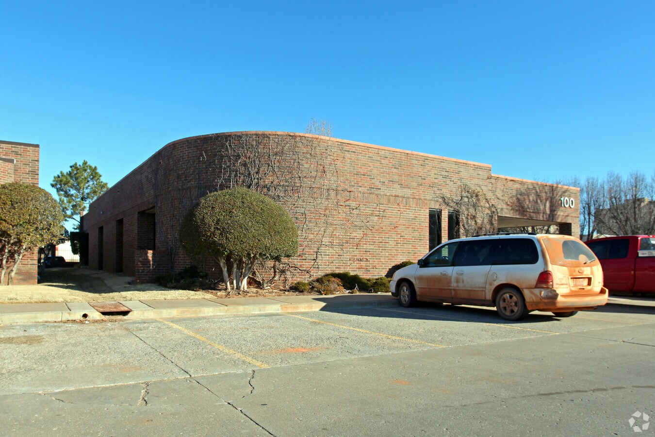 13301 N Meridian Ave, Oklahoma City, OK 73120 | LoopNet