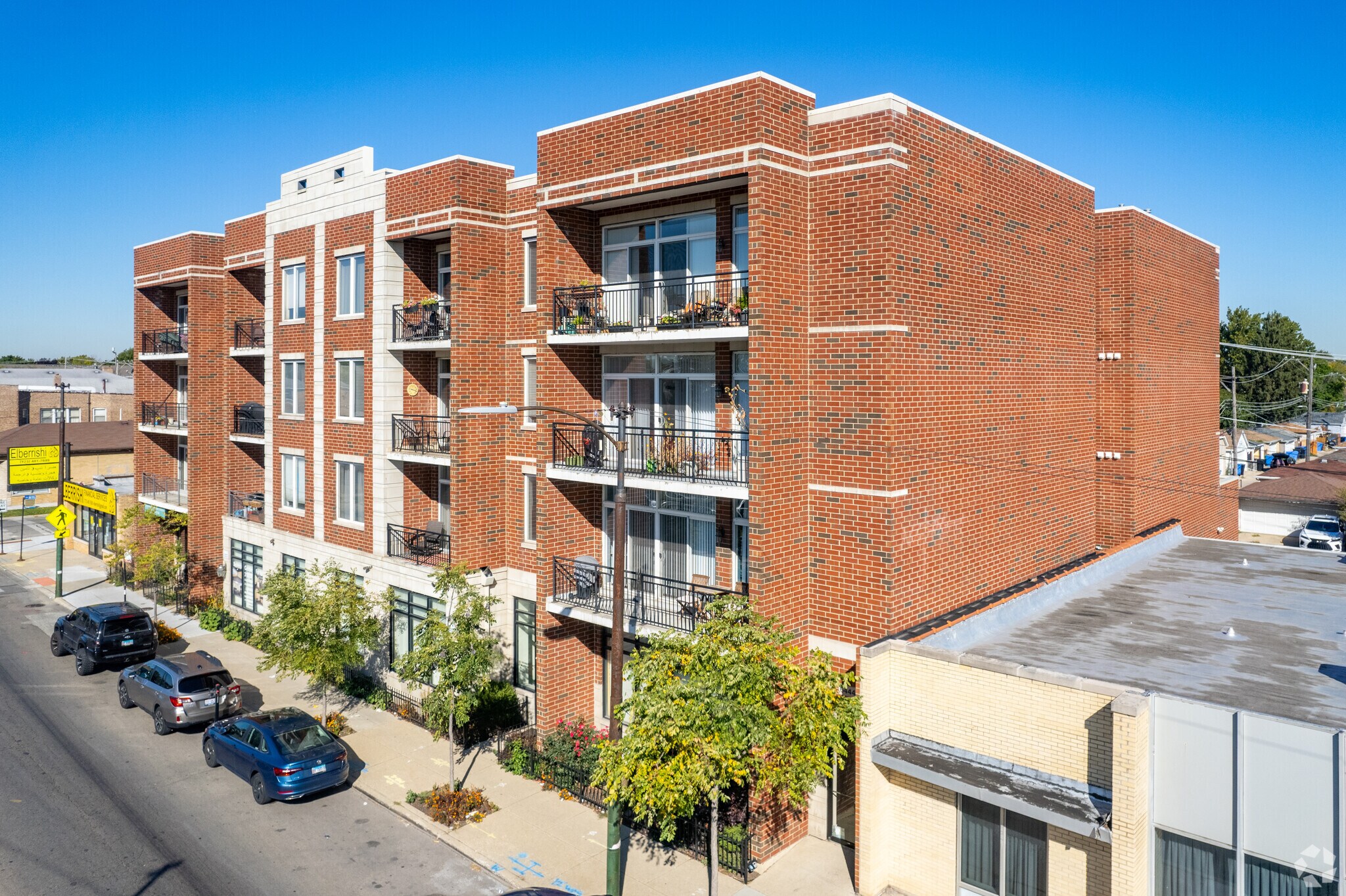6444 W Belmont Ave, Chicago, IL 60634 | LoopNet