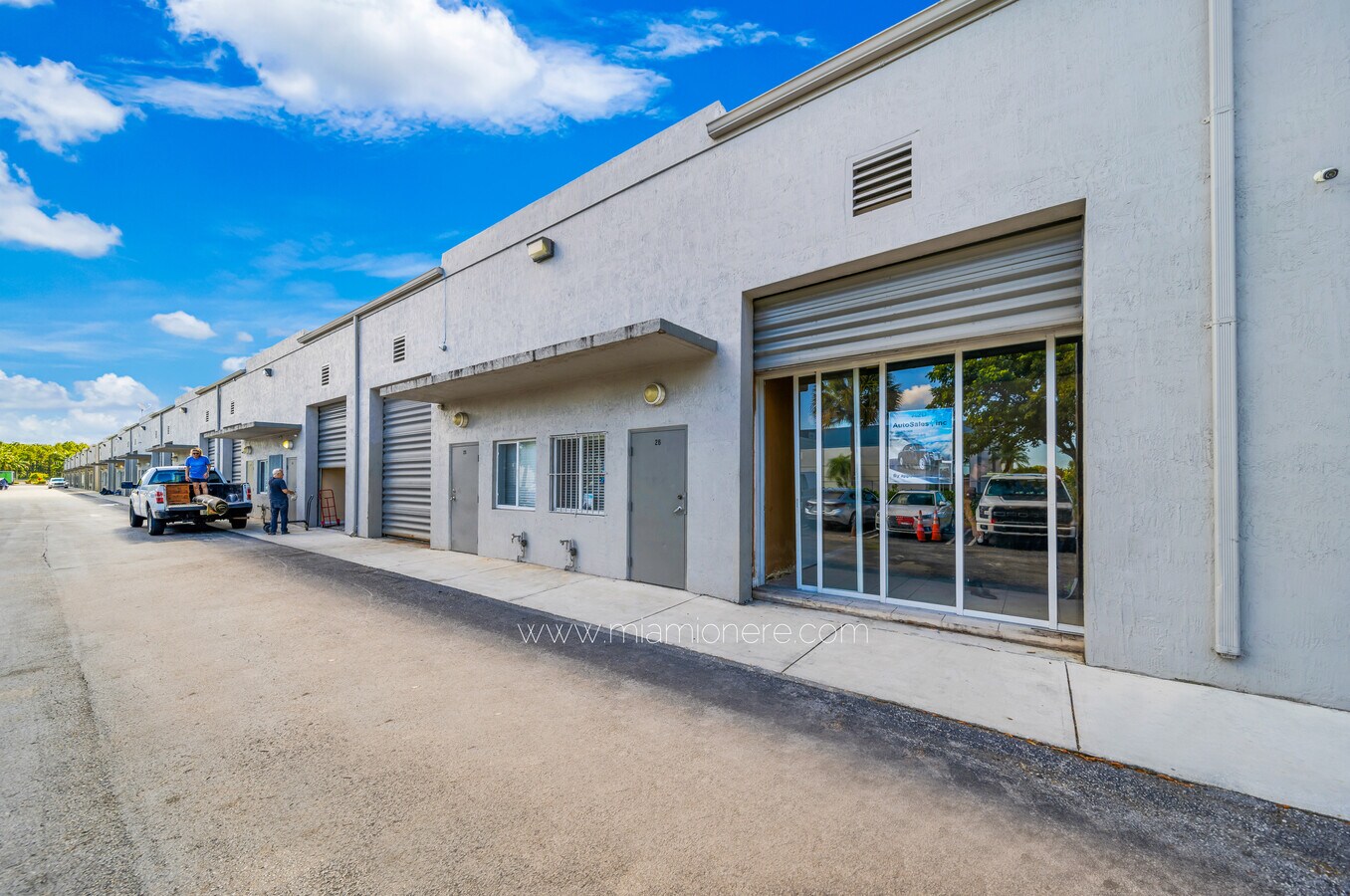 Industrial Property Portfolio For Sale on LoopNet.com