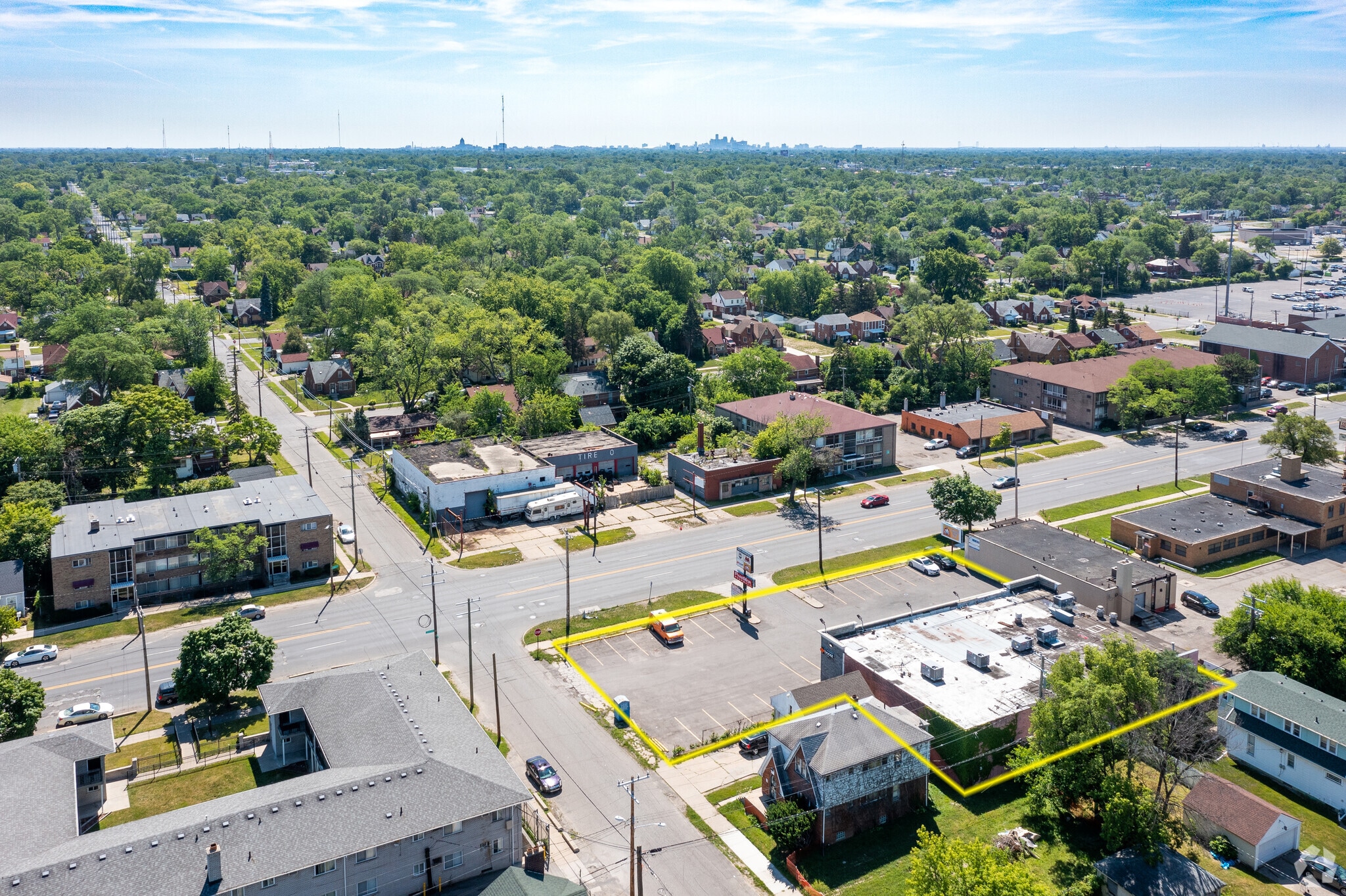 14655 Greenfield Rd, Detroit, MI 48227 - Greenfield Shopping Center ...