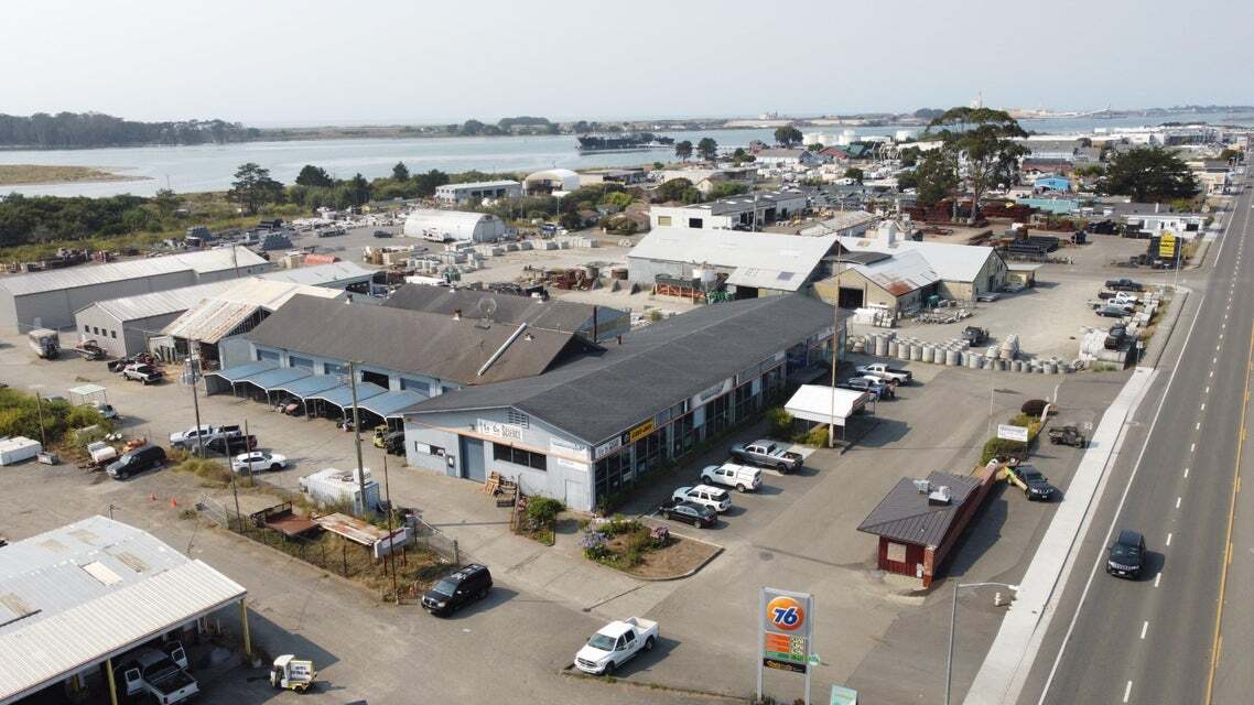 3990 Broadway St, Eureka, CA 95503 - Flex for Sale | LoopNet