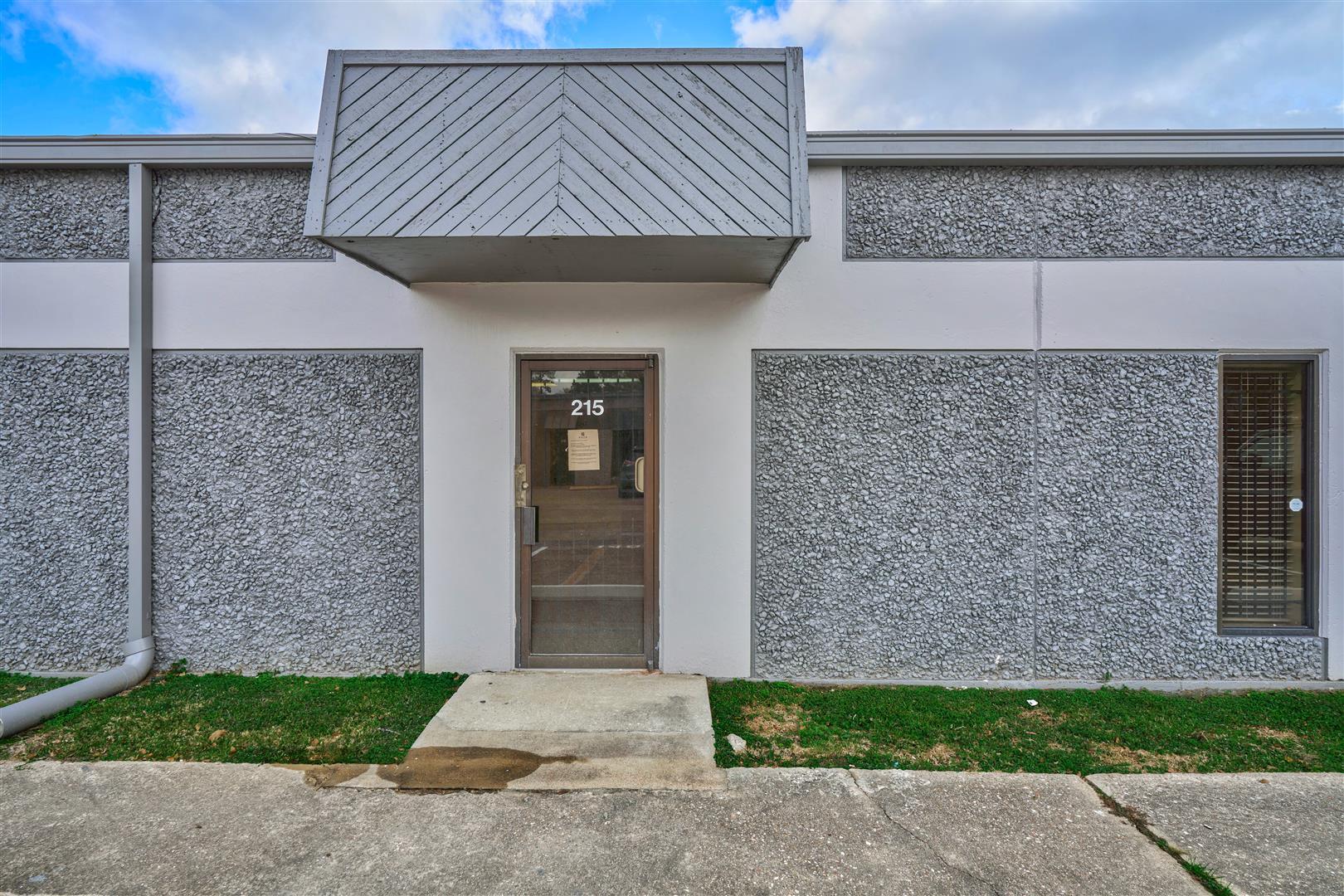 1300 S Frazier St, Conroe, TX 77301 - Frazier Business Park | LoopNet