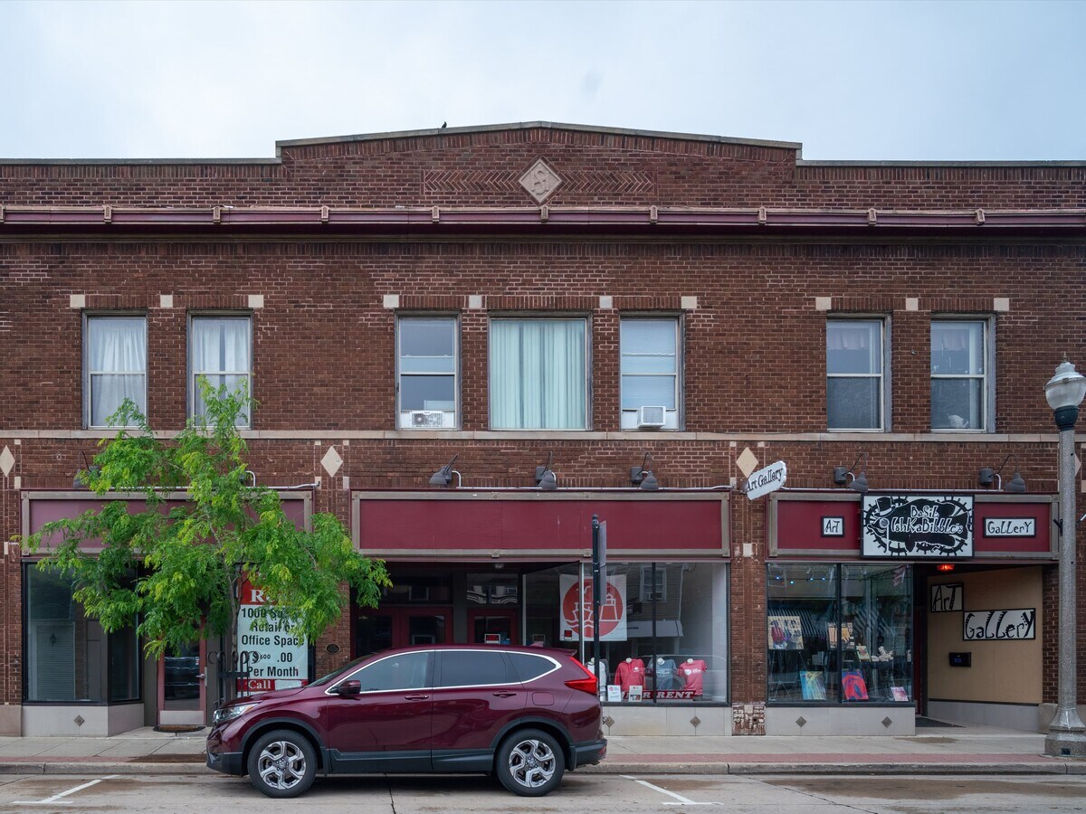 1608 Washington St, Two Rivers, WI 54241 | LoopNet