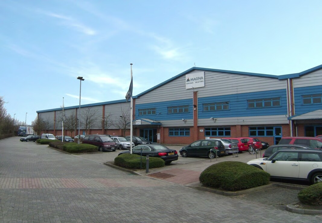 Wide Ln, Southampton, SO18 2RT | LoopNet