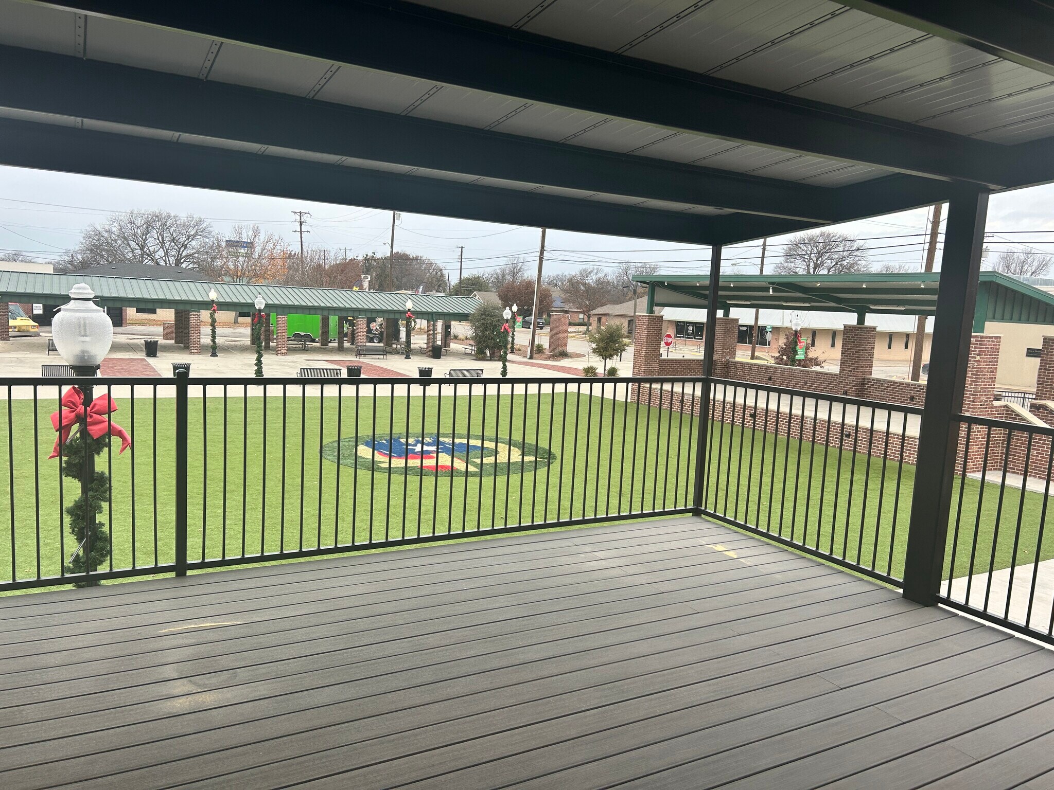 209 N Commerce St, Gainesville, TX 76240 | LoopNet