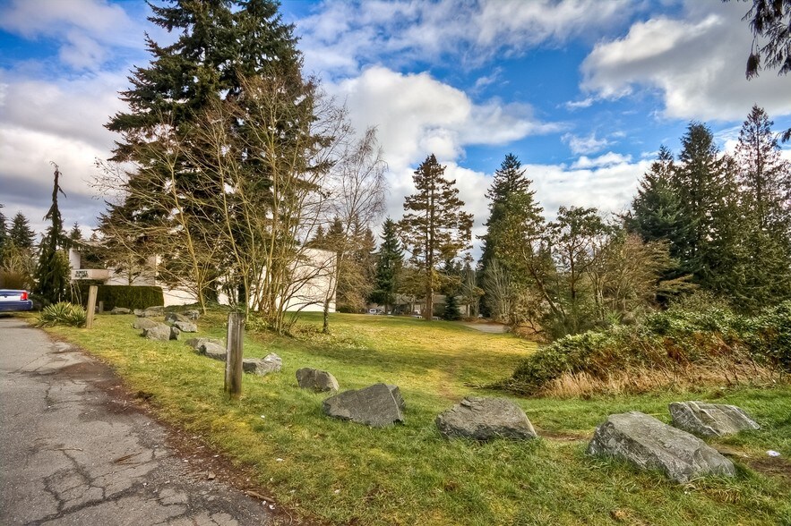 23635 Highway 99, Edmonds, WA 98026 | LoopNet