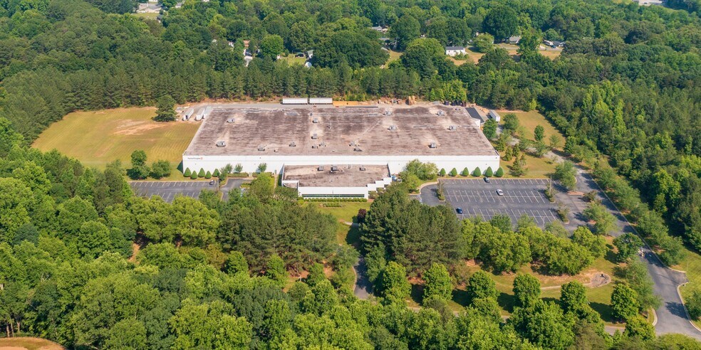 201 Southridge Pky, Bessemer City, NC 28016 - Hunter Douglas | LoopNet