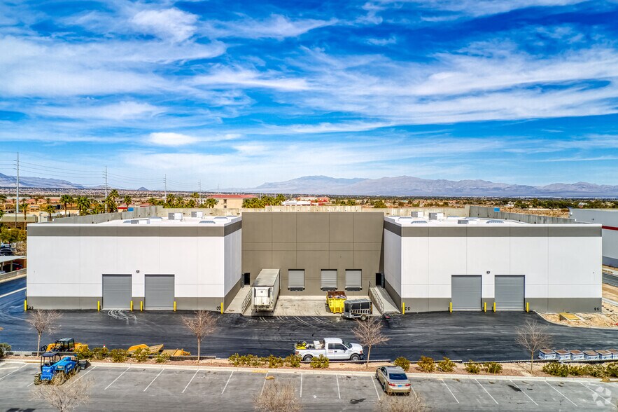 6823 W Post Rd, Las Vegas, NV 89118 - Industrial for Lease | LoopNet