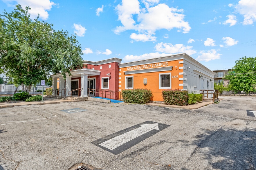 6535 Rookin St, Houston, TX 77074 - Retail for Sale | LoopNet