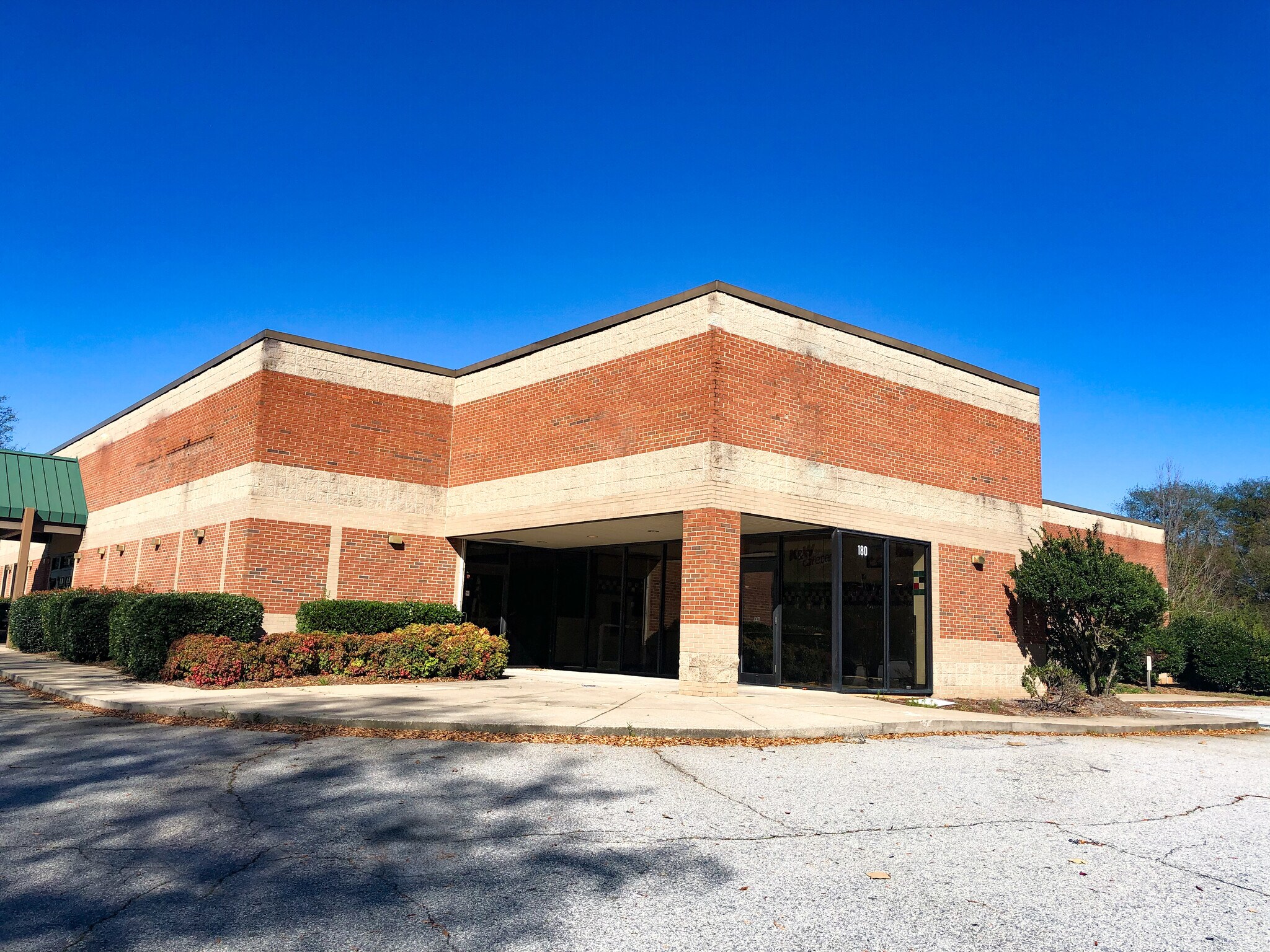 180 Halton Rd, Greenville, SC 29607 - Retail for Lease | LoopNet