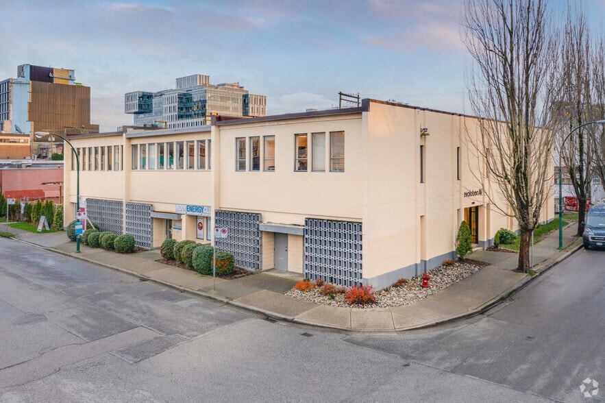 12 3rd Ave E, Vancouver, BC V5T 1C3 - Office for Lease | LoopNet