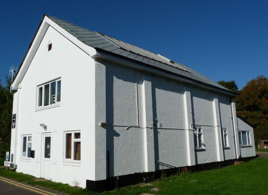 Kings Mill Ln, Redhill, RH1 5JY | LoopNet