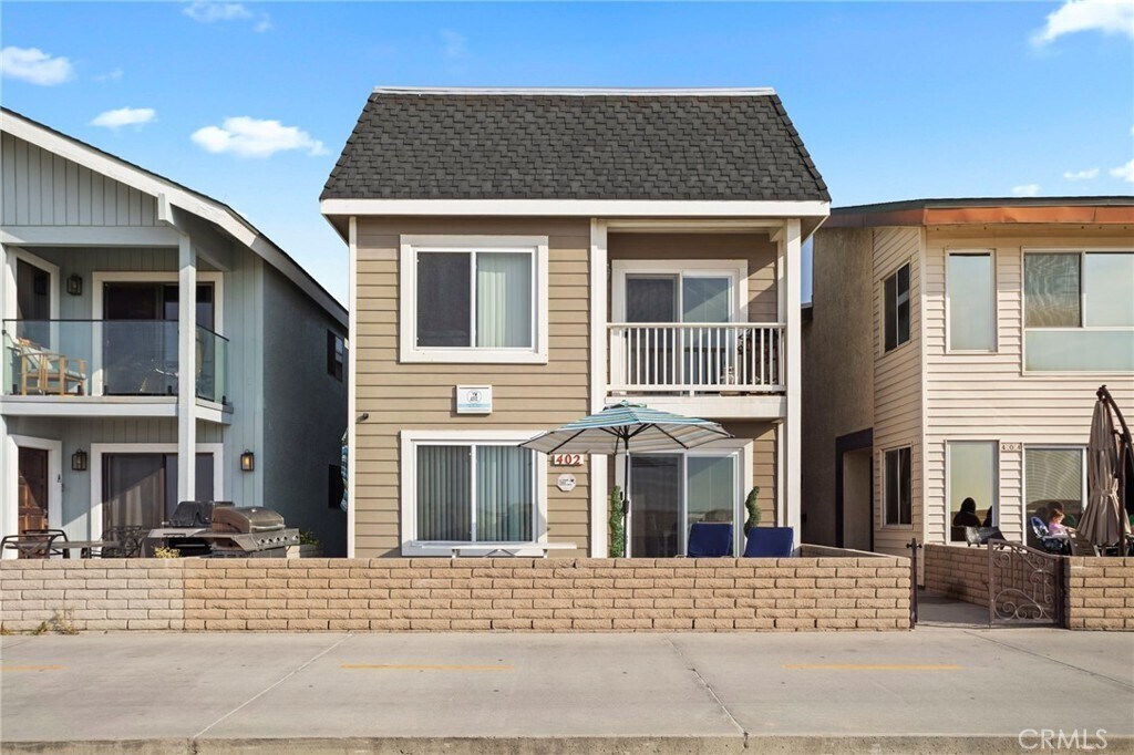 402 E Oceanfront, Newport Beach, CA 92661 | LoopNet