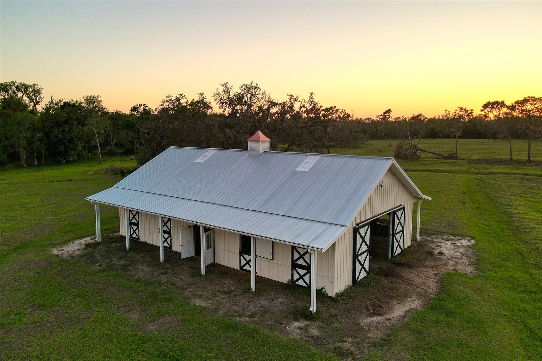 15111 Gaddy Up Ranch, Sarasota, FL 34240 - Gaddy Up Ranch | LoopNet