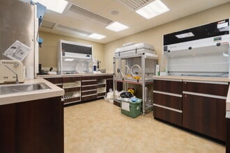 1247 Rickert Dr, Naperville, IL 60540 - Springbrook Medical | LoopNet