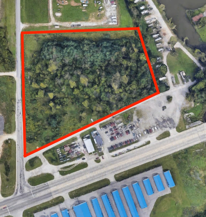 2241 S Raceway Rd, Indianapolis, IN 46231 | LoopNet