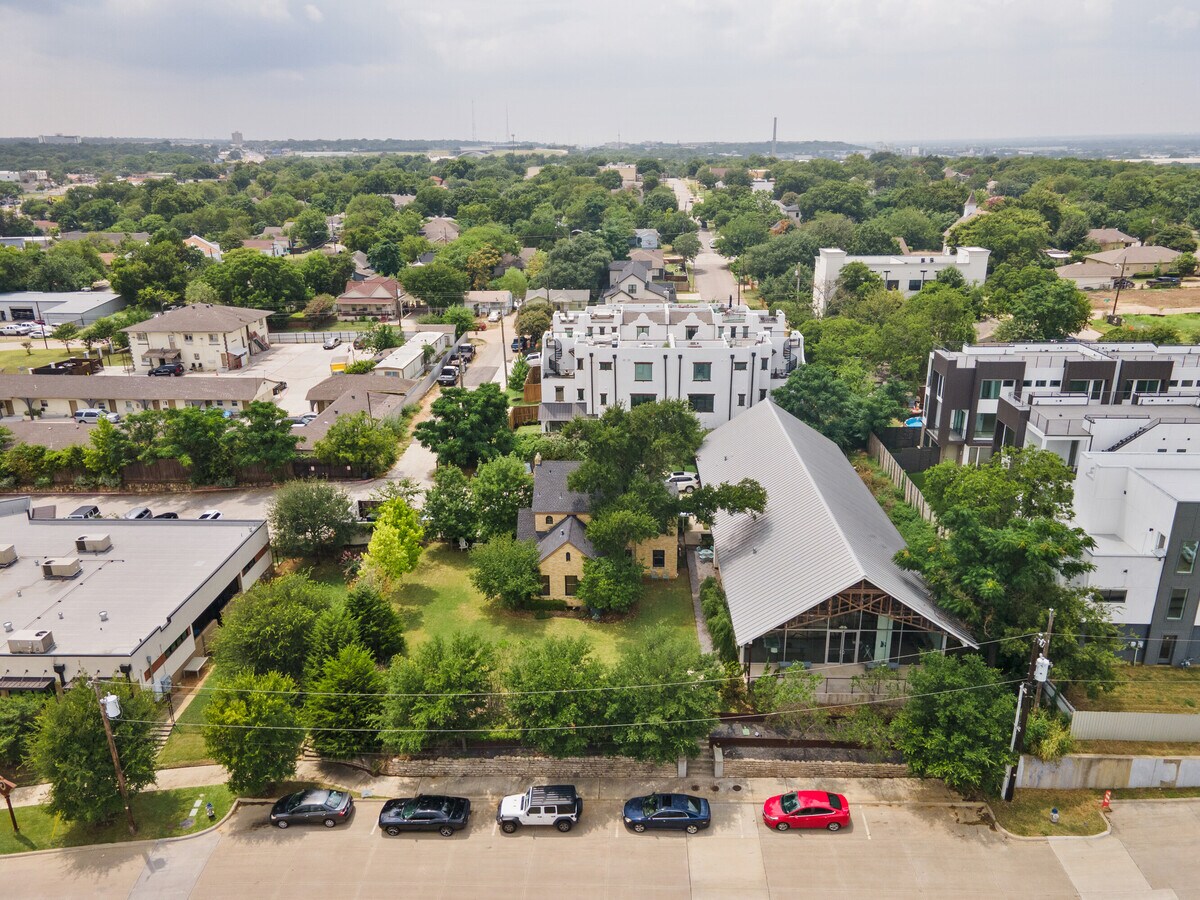 1007 Fort Worth Ave, Dallas, TX 75208 - Office for Sale | LoopNet