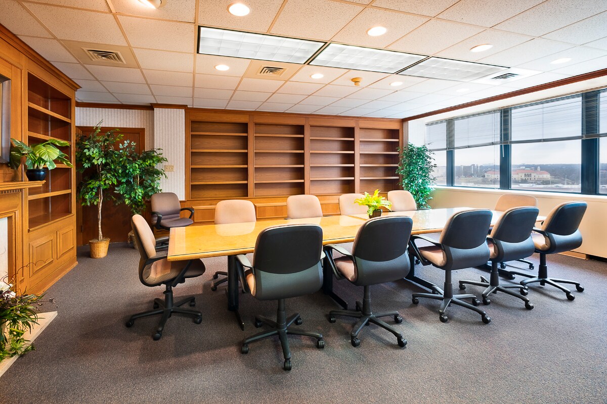 121-131 N Ludlow St, Dayton, OH 45402 - Talbott Tower | LoopNet