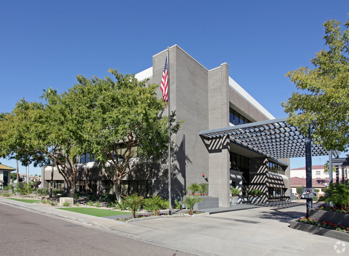 701 N 44th St, Phoenix, AZ 85008 | LoopNet