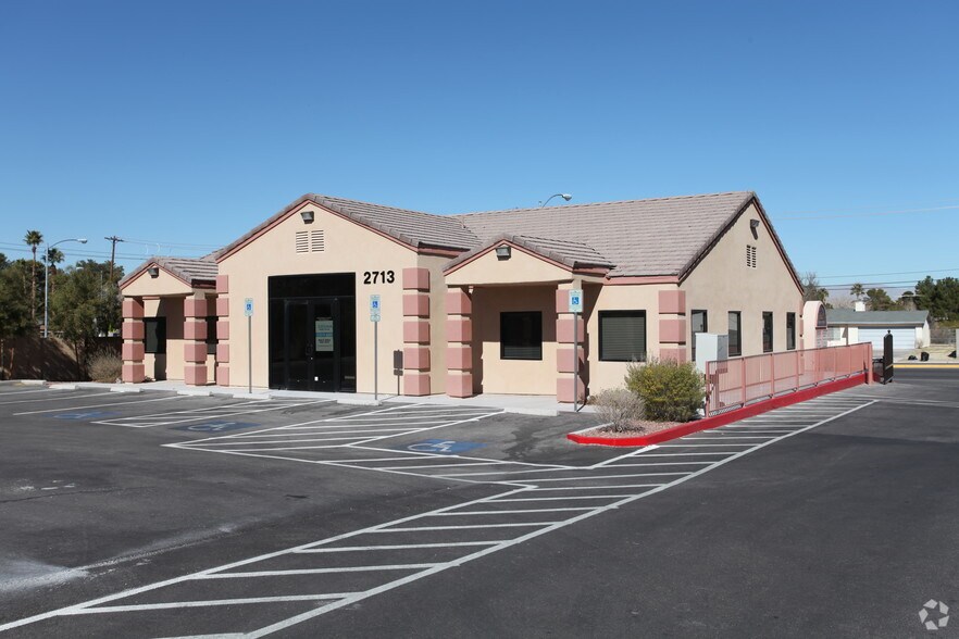 2713 E Russell Rd, Las Vegas, NV 89120 | LoopNet