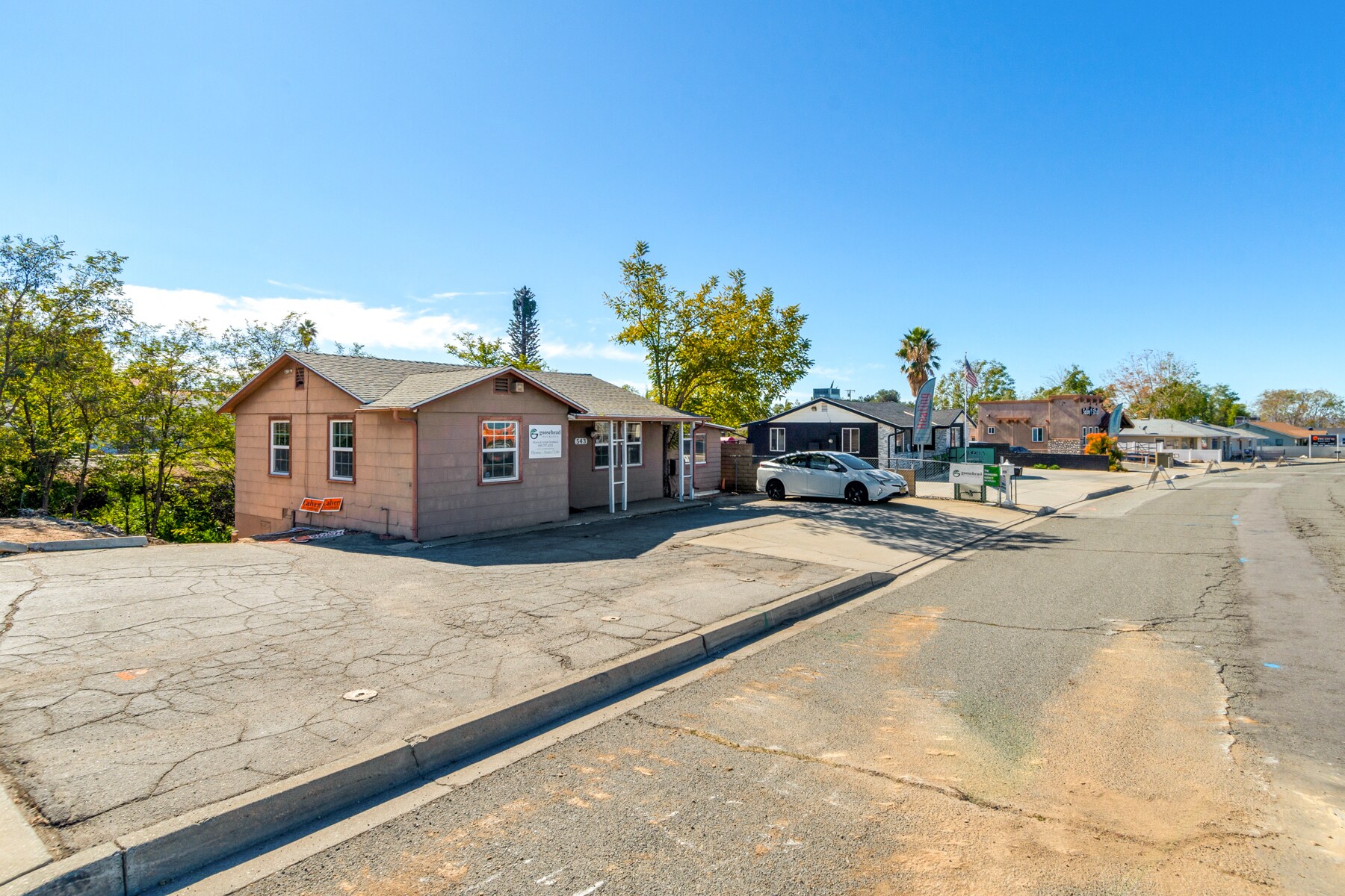 543 W County Line Rd, Calimesa, CA 92320 | LoopNet