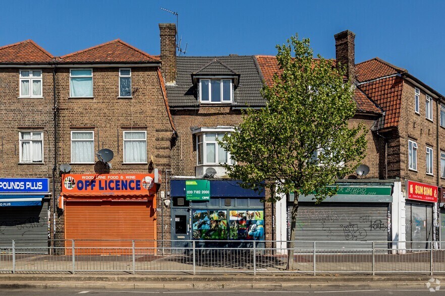 303 Wood Ln Dagenham Lnd Rm8 3nh Loopnet