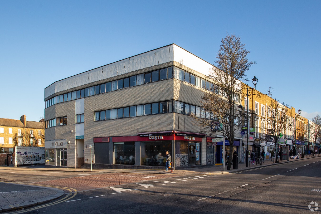 26-27 Victoria Rd, Surbiton, KT6 4JZ | LoopNet