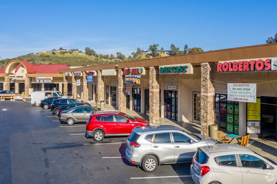 3755 Murphy Canyon Rd, San Diego, CA 92123 - Daley Square Retail Center ...